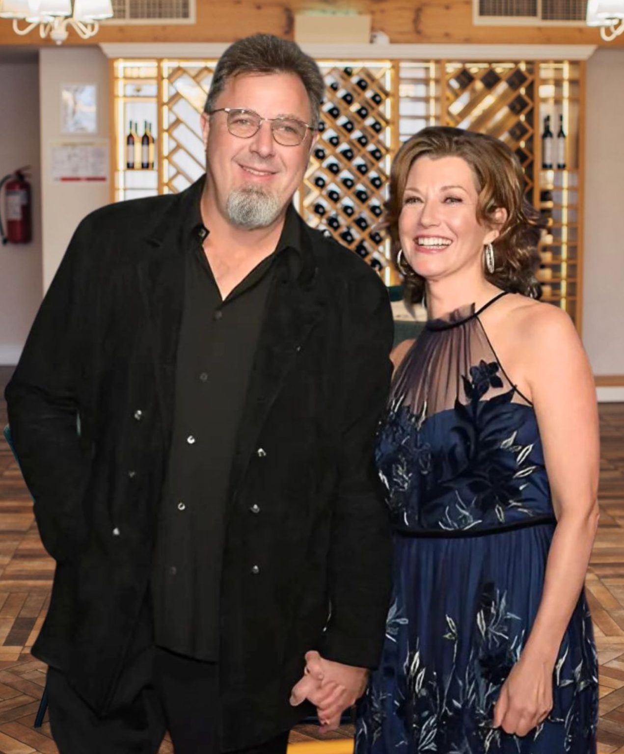 A Timeless Classic: Vince Gill’s “Whenever You Come Around” - tungxe