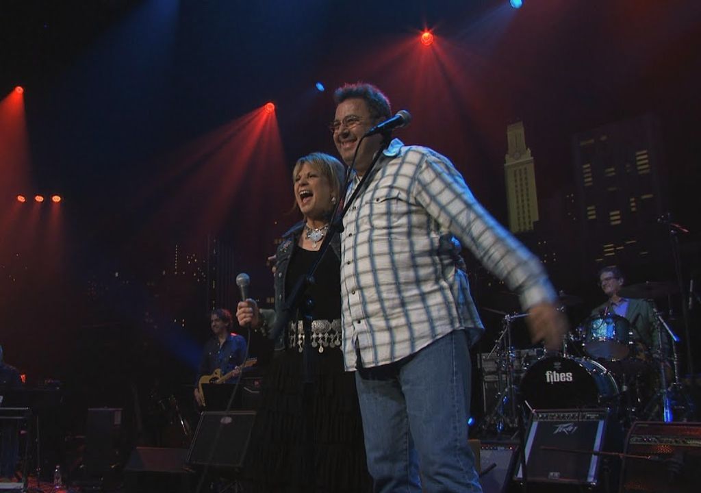 Patty Loveless & Vince Gill - After The Fire Is Gone - Hot Country ...