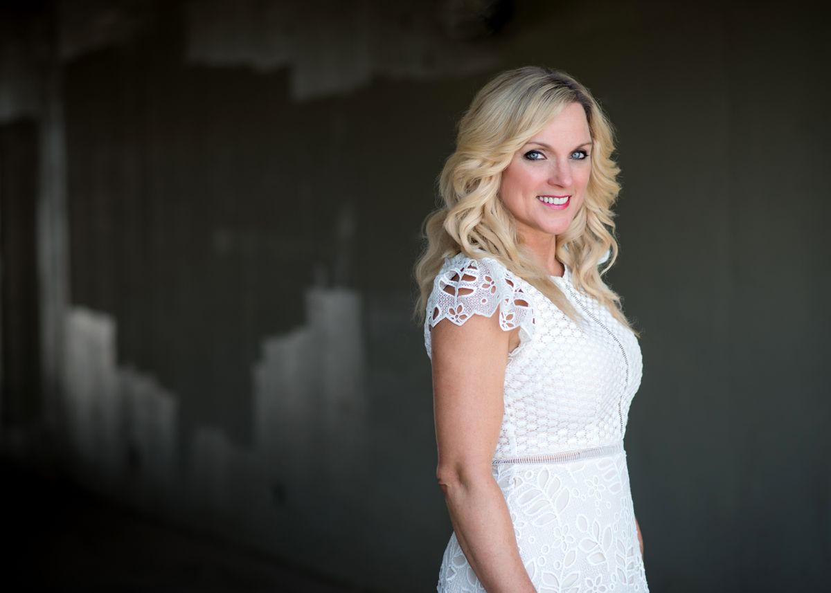 A New Generation Breathes Life into a Classic: Rhonda Vincent and ...